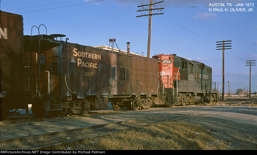 SP GP9R 3735